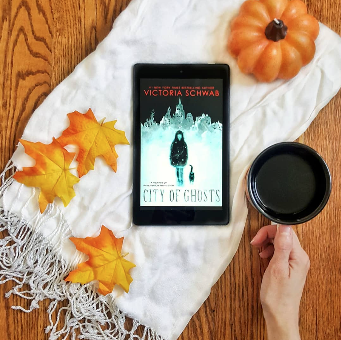 City of Ghosts (Cassidy Blake #1) Review – Paperbacks and Planners
